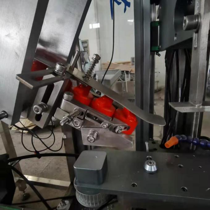 Electrical Inline Capping Machine 4L Water Filling And Capping Machine ...