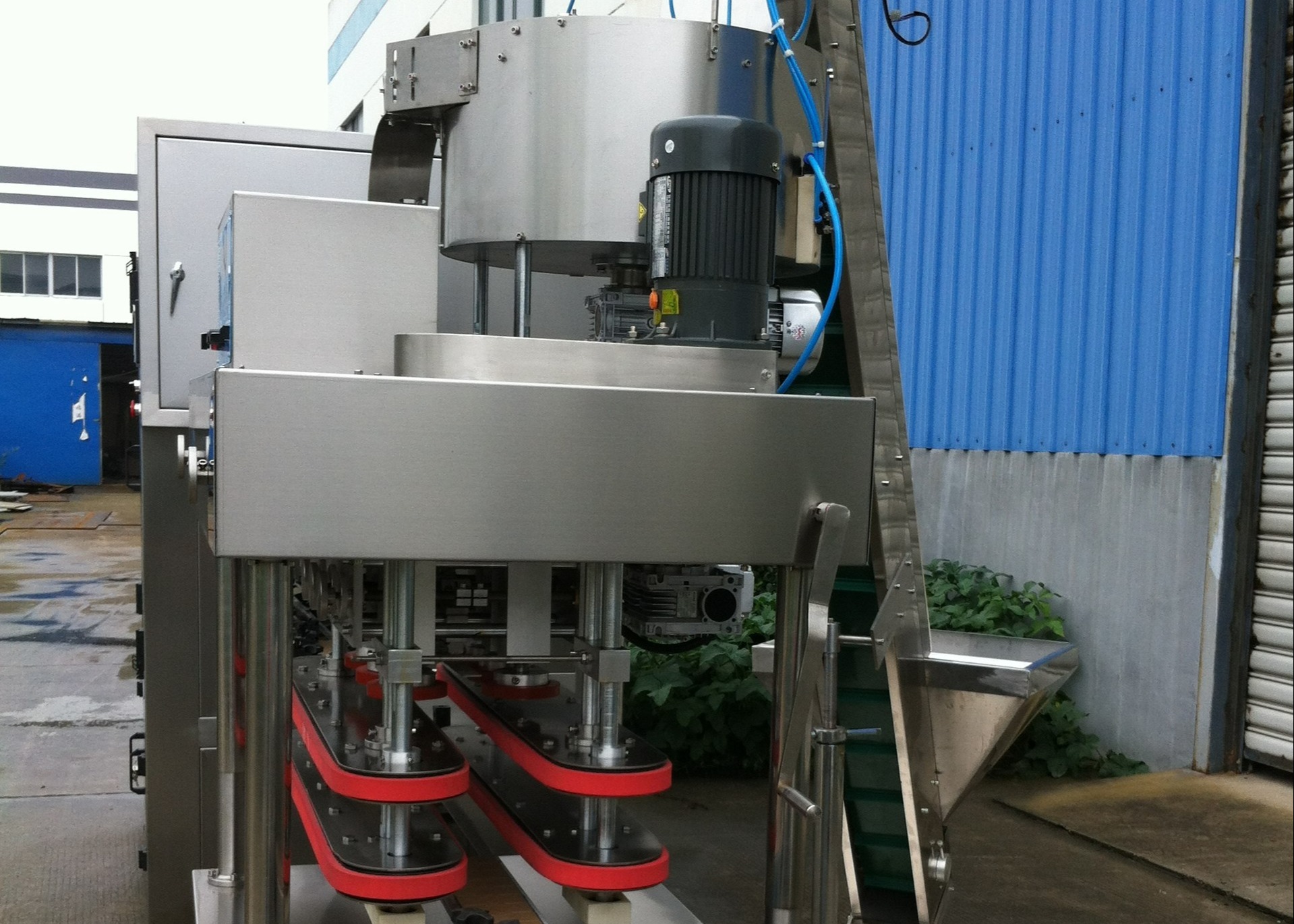 FXZ 6L Automatic Bottle Capper 2000mm Water Filling And Capping Machine