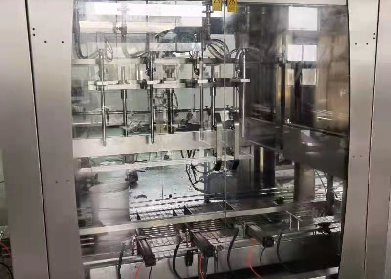 4 Filling Heads 160mm Edible Oil Filling Machine 20L Volumetric Piston ...